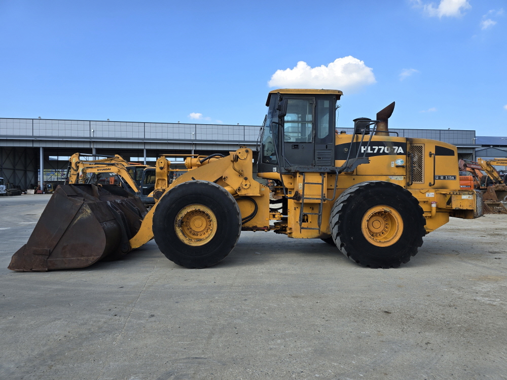 HL770-7A